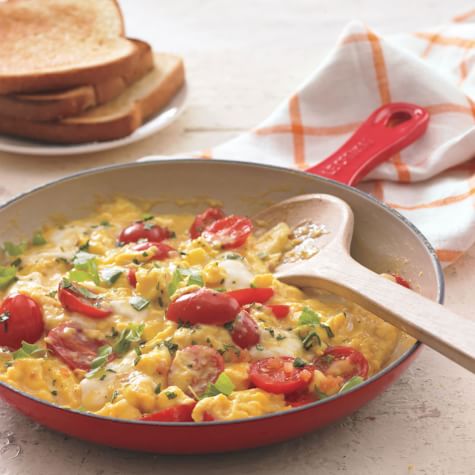 Tomato and Basil Scramble with Fresh Mozzarella | Williams Sonoma