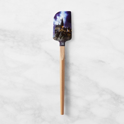 HARRY POTTER™ Hogwarts Cast Aluminum Cake Pan | Williams Sonoma CA ...