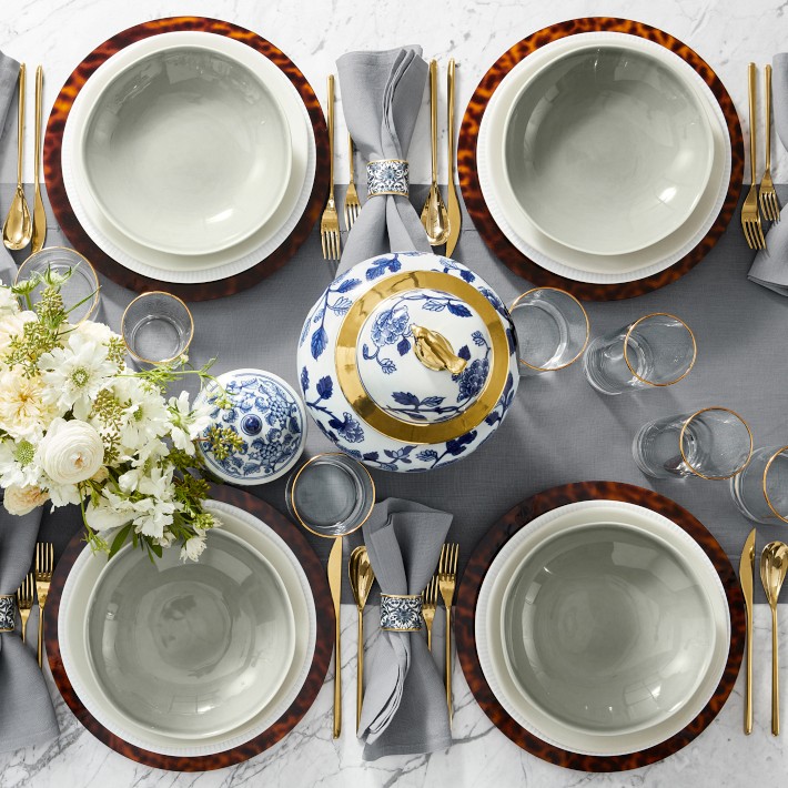 Italian Washed Linen Table Runner | Williams Sonoma CA | Williams Sonoma