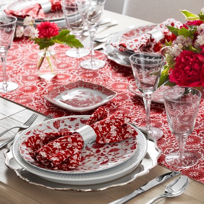 Marlo Thomas Red Table Runner | Williams Sonoma