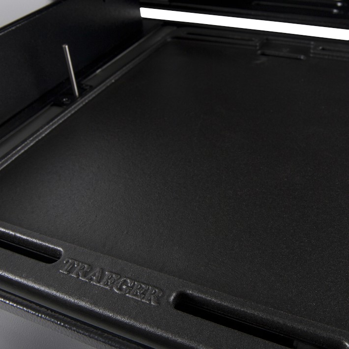 Traeger Ranger Tabletop Pellet Grill | Williams Sonoma