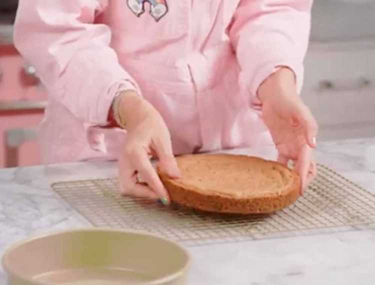 Flour Shop Pizza Cookie Cake Kit | Williams Sonoma