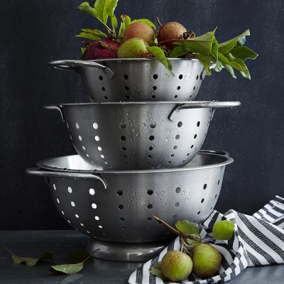 Open Kitchen by Williams Sonoma Stainless-Steel Colanders - Set of 3 ...