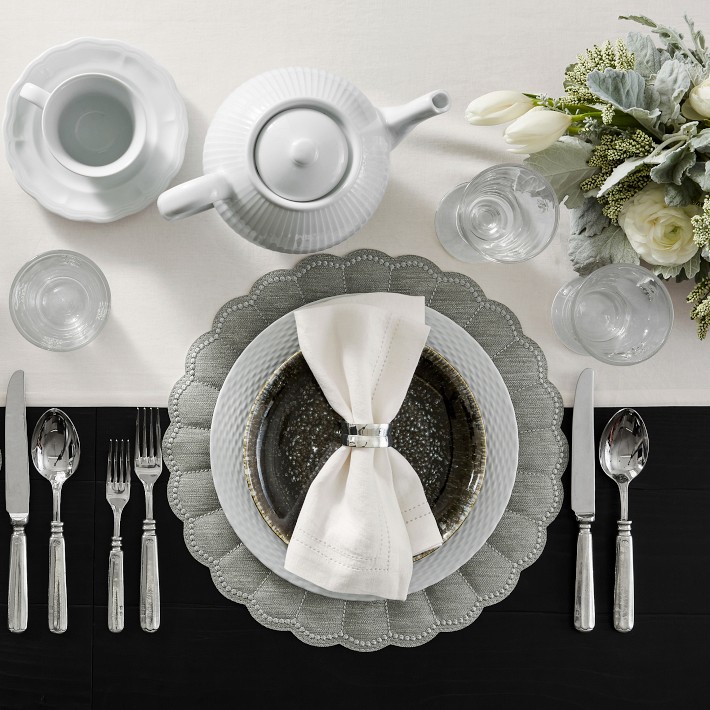 Heirloom Table Runner | Williams Sonoma