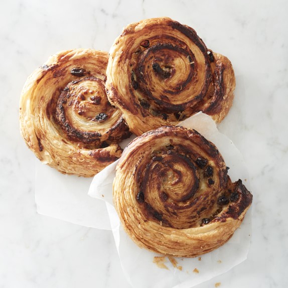 Le Marais Assorted Pastry Sampler - Set of 12 | Pastries Online ...