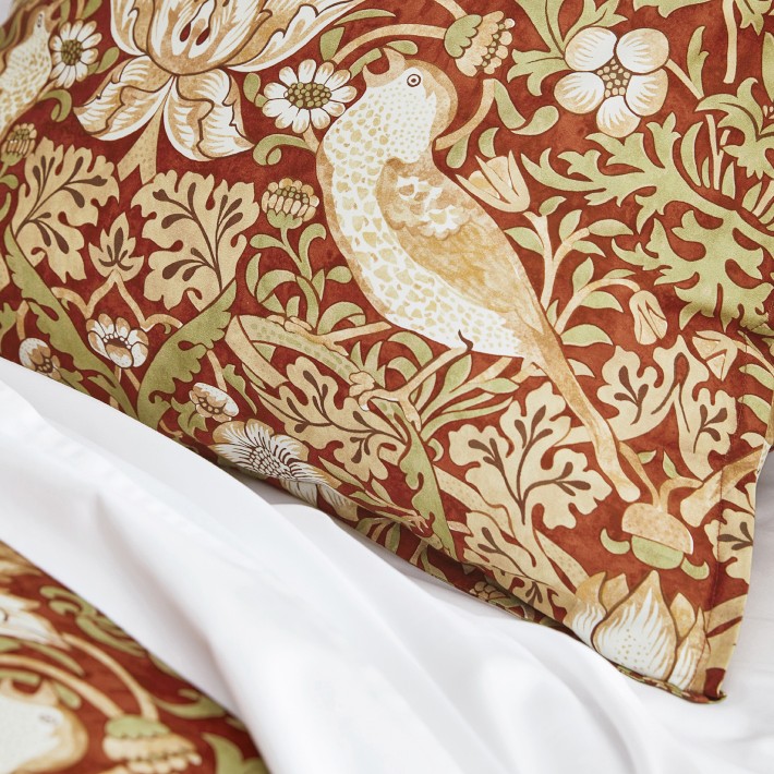 Williams Sonoma Home x Morris & Co. Strawberry Thief Duvet & Shams ...