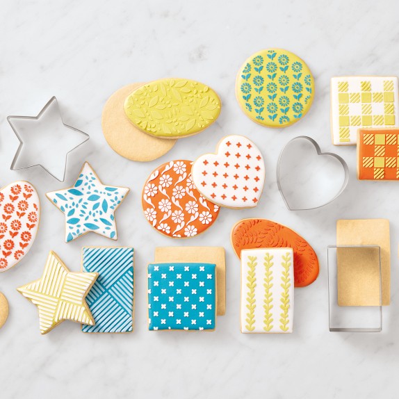 Williams Sonoma Stencil Cookie Decorating Kit, Set of 18 | Williams Sonoma