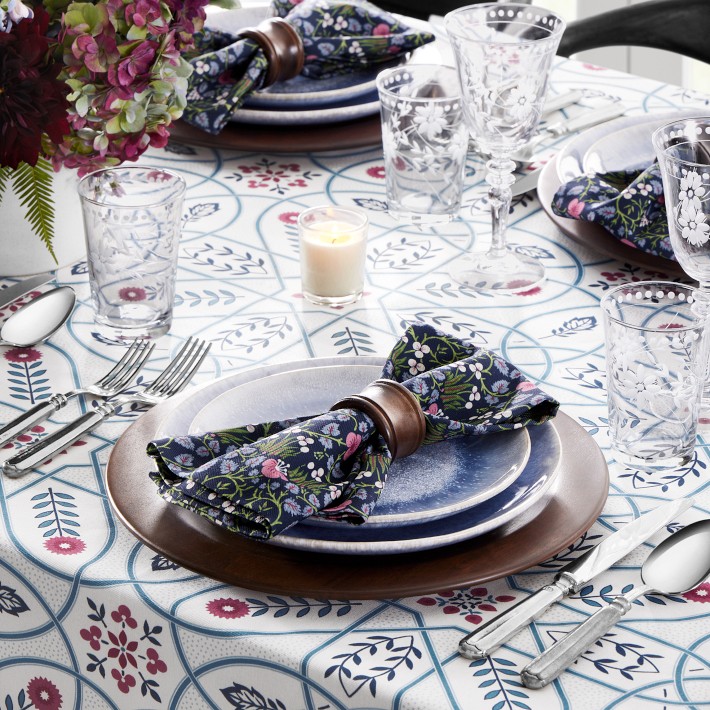 Williams Sonoma x Morris & Co. Brophy Trellis Tablecloth | Williams Sonoma Williams Sonoma x Morris & Co. Brophy Trellis Tablecloth | Williams Sonoma