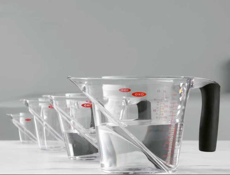 OXO 3-Piece Angled Measuring Cups | Williams Sonoma