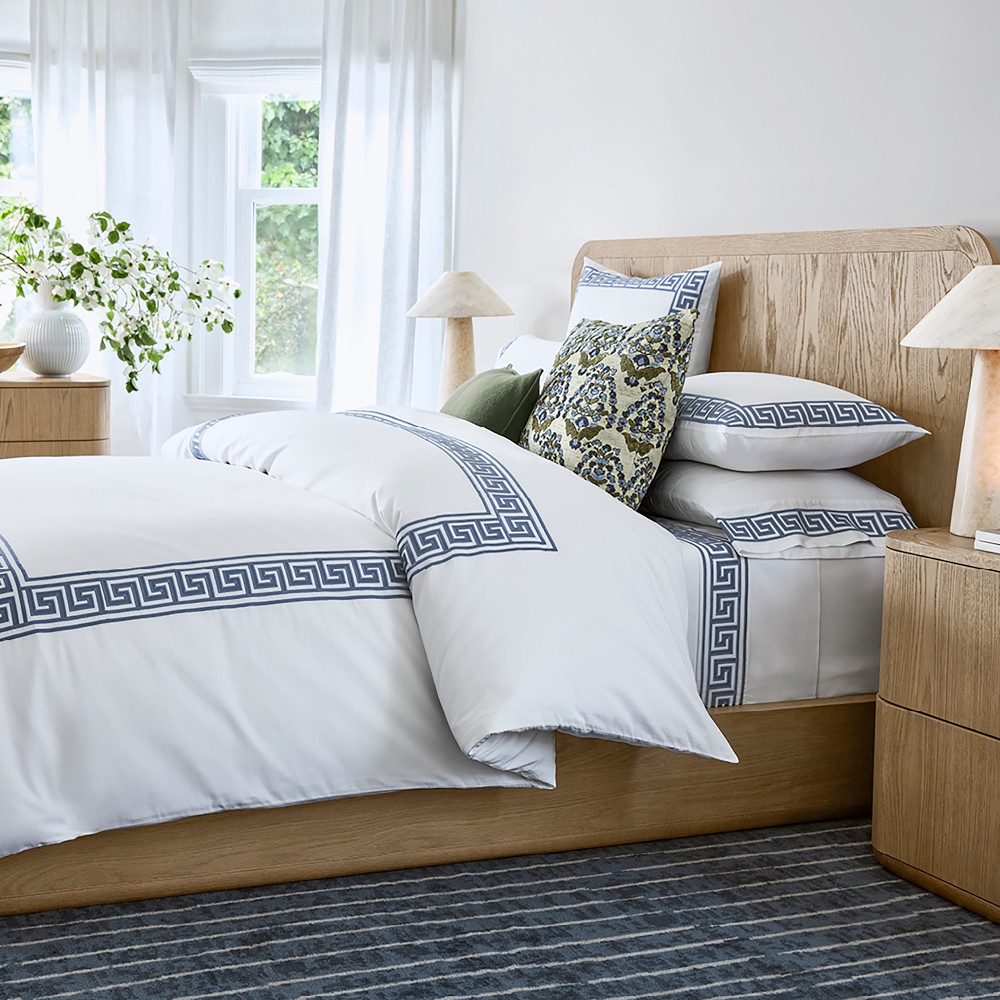 Radius Bed | Williams Sonoma