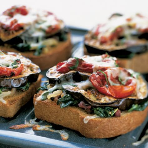 Vegetable Melts on Garlic Toast | Williams Sonoma
