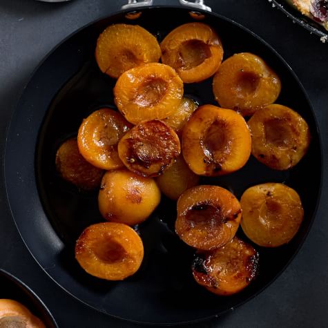 Honey-Glazed Apricots | Williams Sonoma