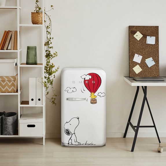 Smeg Fab 10 PEANUTS™ Special Edition Refrigerator | Williams Sonoma