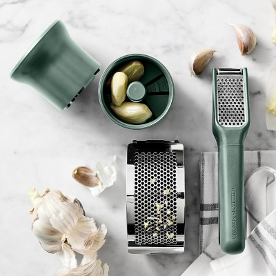Williams Sonoma Ultimate Garlic Rocker | Williams Sonoma