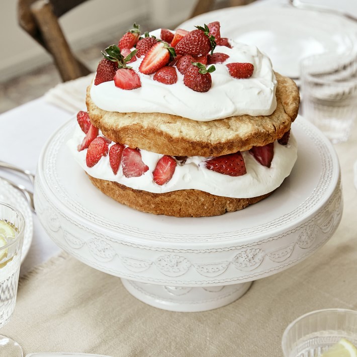 Gwendolyn by Trisha Yearwood Cake Stand | Williams Sonoma CA | Williams ...