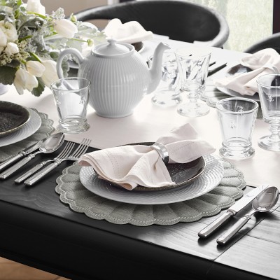 Heirloom Table Runner | Williams Sonoma