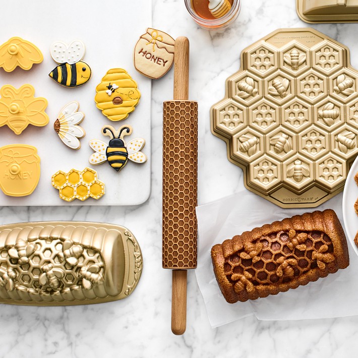 Williams Sonoma Bee Floral Impression Cookie Cutter Set | Williams Sonoma