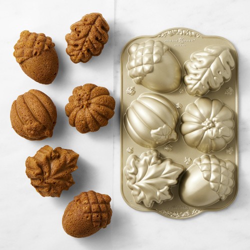 Recipe: Cream Cheese Pumpkin Cakelets | Williams Sonoma