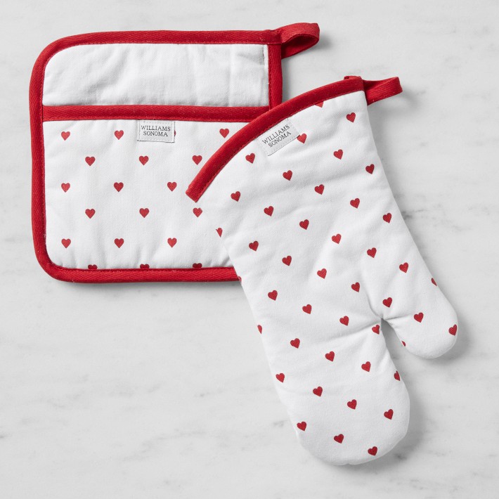 Valentine's Day Oven Mitt & Potholder Set | Williams Sonoma