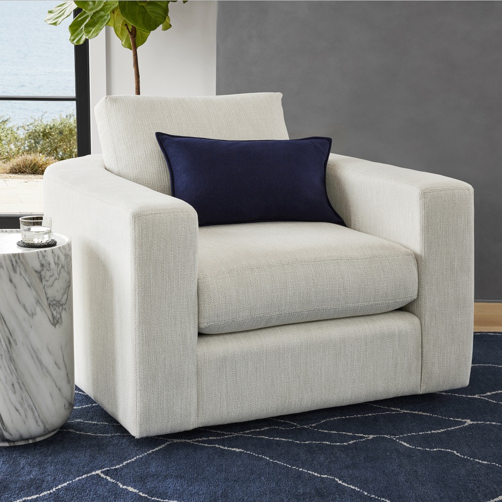 Carlton Curve Swivel Chair | Williams Sonoma